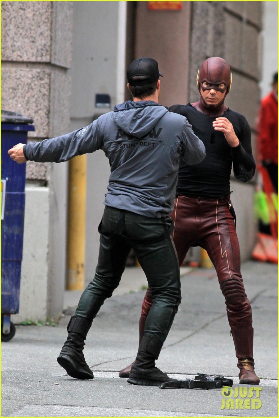 Primeras imágenes del crossover de Arrow y Flash