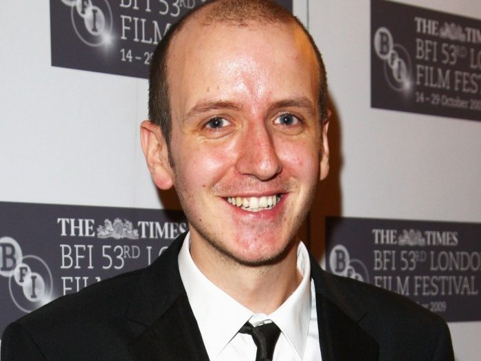Jack Thorne es el elegido para adaptar la trilogía 'La Materia Oscura'